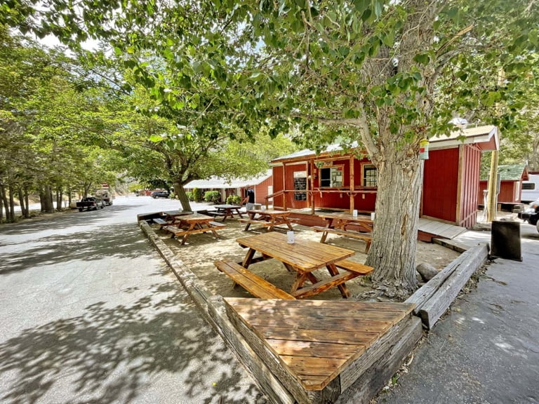 Johnny McNally's Fairview Lodge - Hidden California