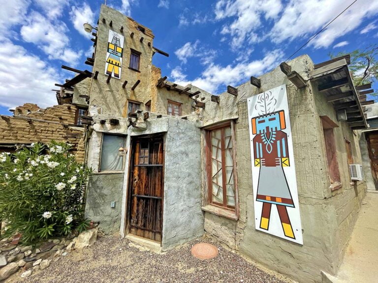 Cabot's Pueblo Museum - Hidden California