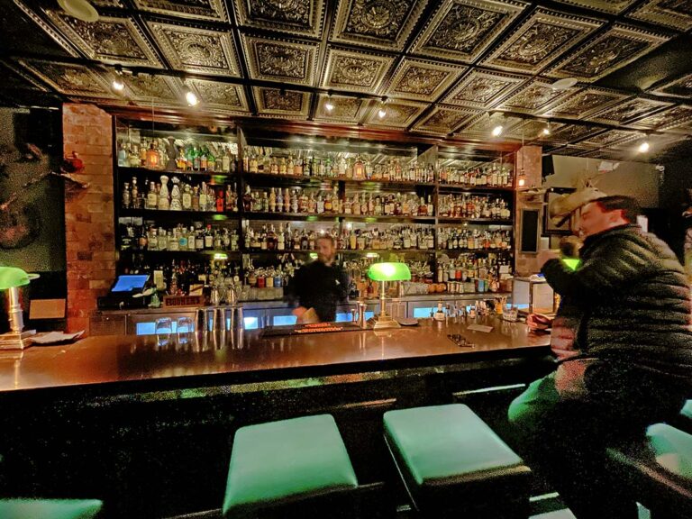 Apparition Room - Hidden California