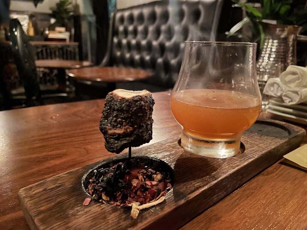 Apparition Room - Hidden California