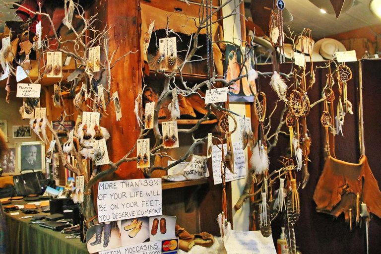 Visit Downtown Idyllwild - Hidden California