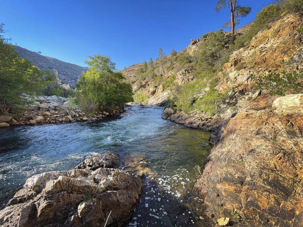 Johnsondale Bridge River Trail - Hidden California