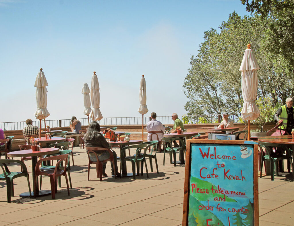 Café Kevah & Phoenix Shop - Hidden California